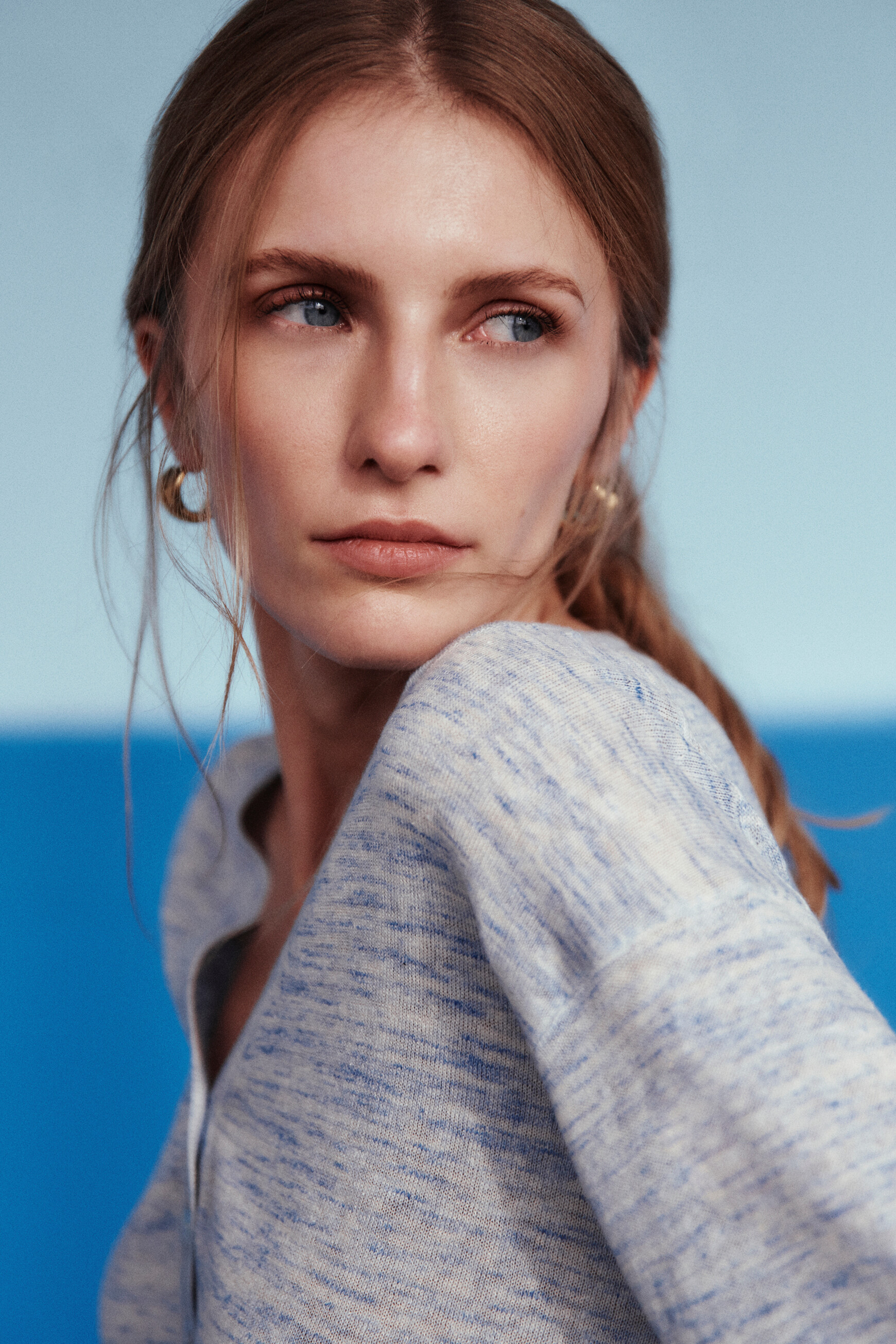 Pull tom col tunisien bleu electrique femme