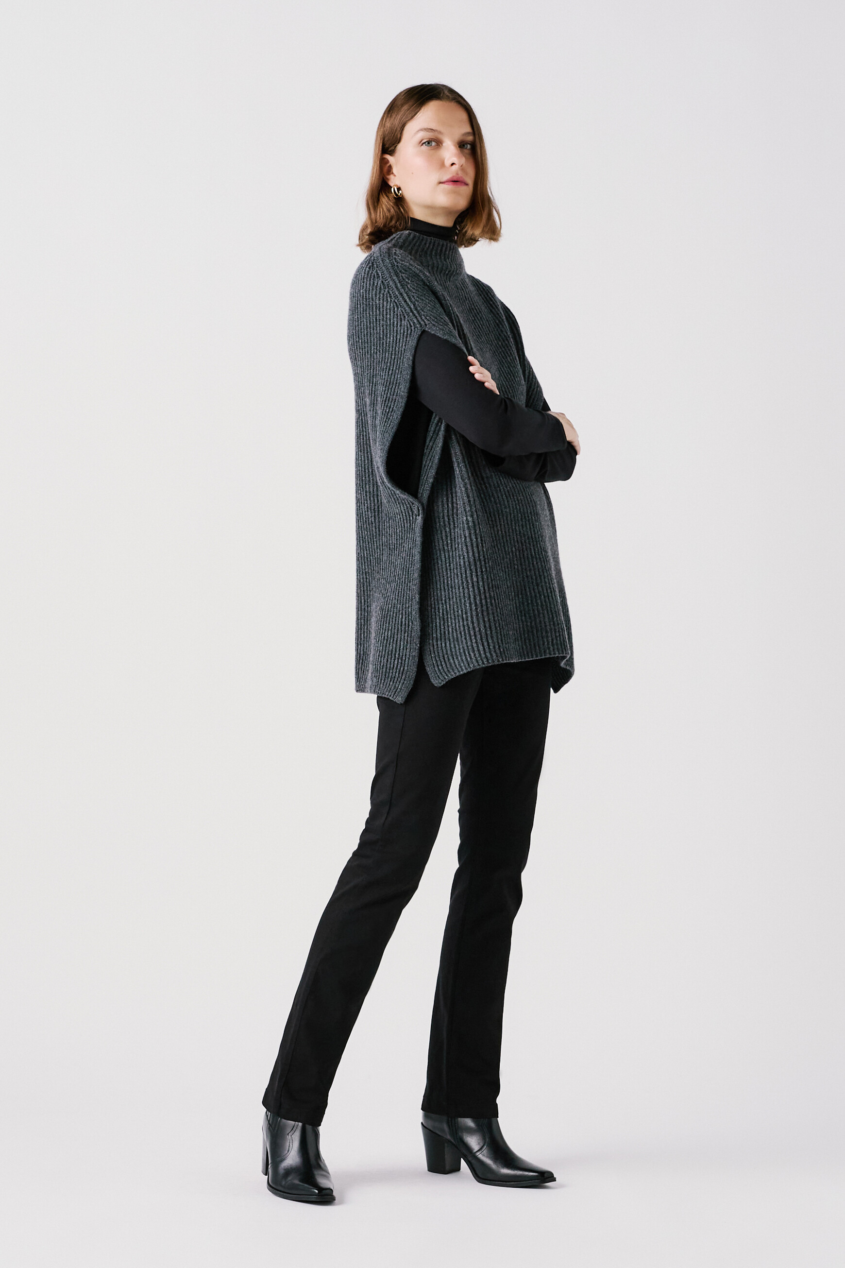 halba poncho dark grey woman